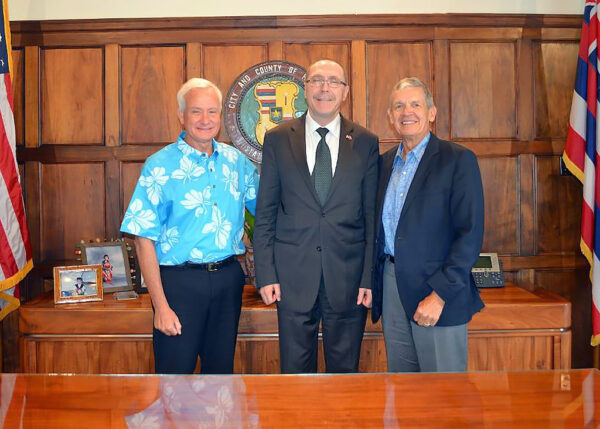 Ameriški admiral, ki je bil tudi slovenski diplomat - Demokracija