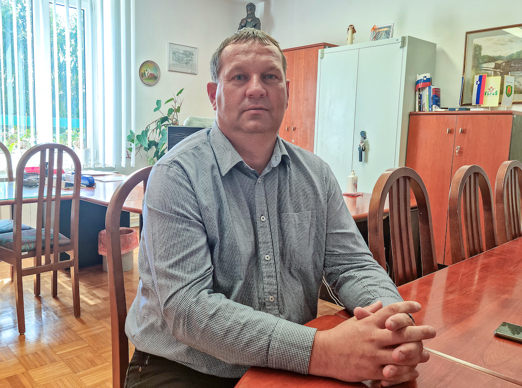 Raj za kolesarje in občina, ki skrbi za vse generacije - Demokracija