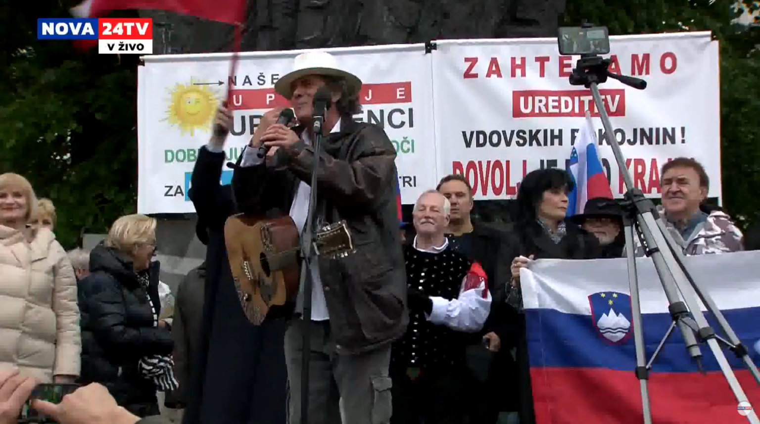 (IZ MINUTE V MINUTE) Poteka že enajsti vseslovenski protestni shod ...