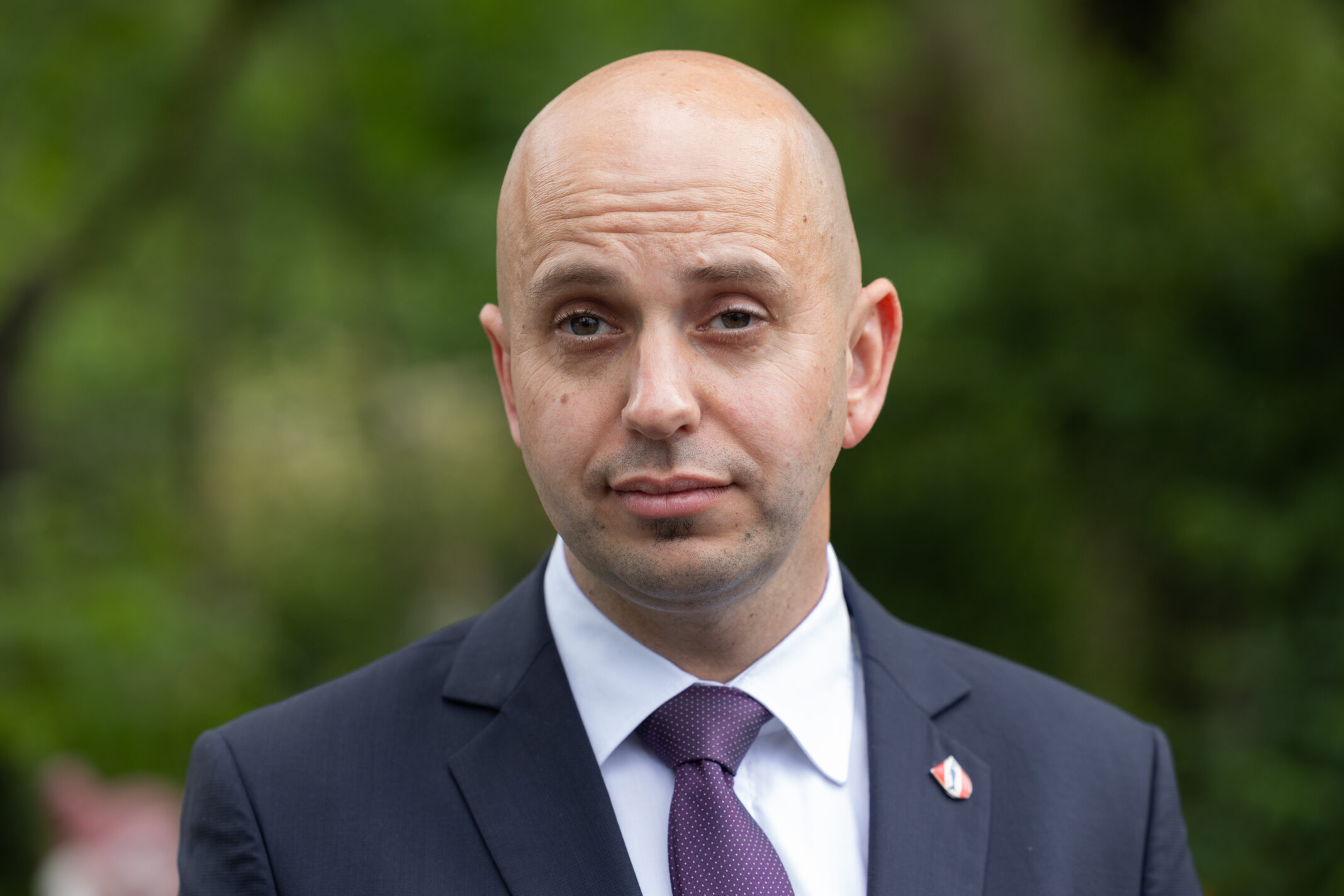 Ribniški župan Romom sporočil: “Nobenega ne bom osrečeval na silo ...